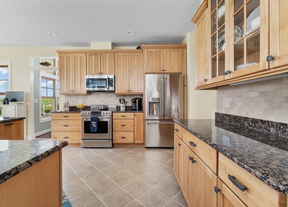 016_Granite Counters