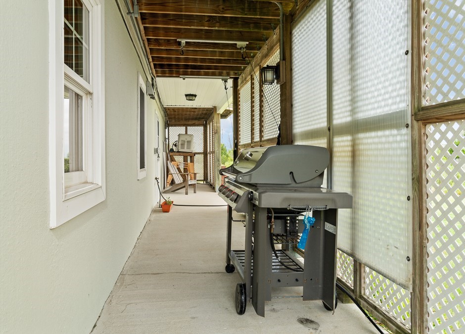 036_Under House Storage